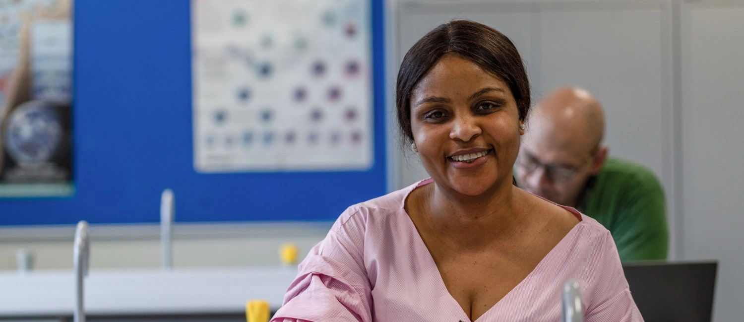 Customer service apprenticeships | MidKent College