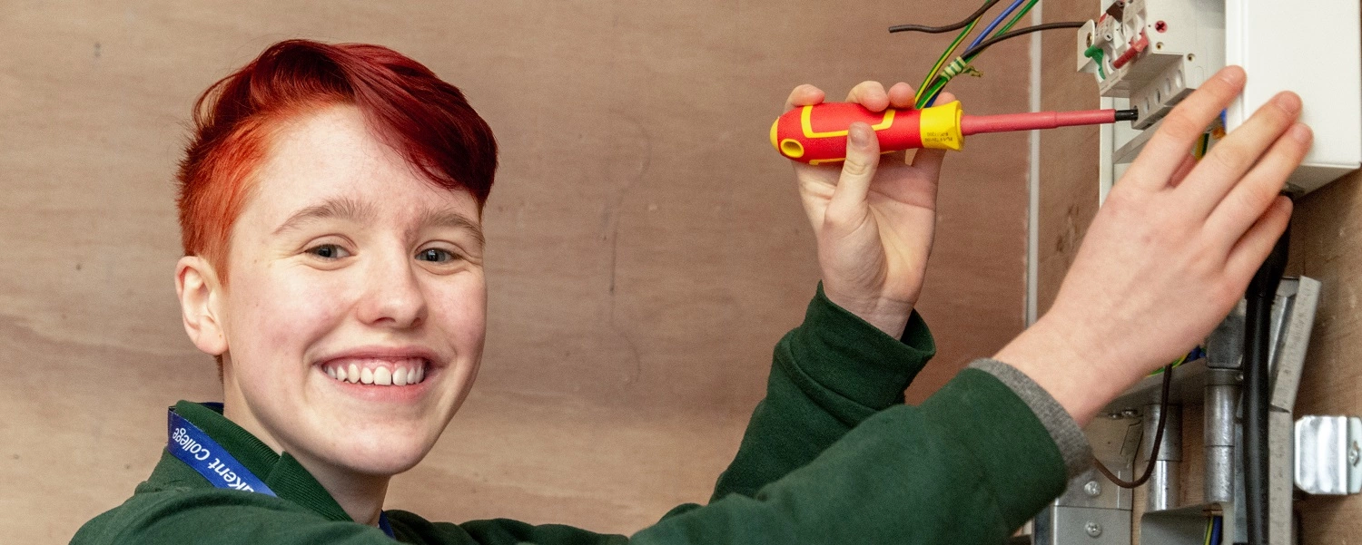 Level 2 in Electrical Installations | MidKent College